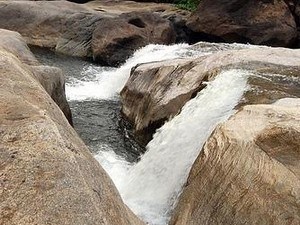 26 Best Waterfalls near Coimbatore | Waterfalls around Coimbatore ...