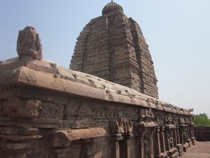Alampur | Jogulamba Temple | Tourist Places to Visit & Travel Guide to ...