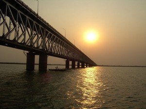How to Reach Rajahmundry | Flight, Train & Bus Route to Rajahmundry