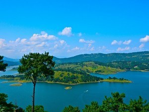 Umiam Lake, Shillong - Timings, Entry Fee, Boating, Best Time to Visit