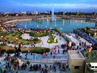Gopi Talav, Surat - Timings, Festivals, History, Darshan, Pooja Timings