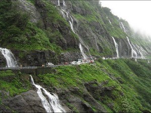Malshej Falls, Malshej Ghat - Timings, Entry Fee, Swimming, Best Season ...