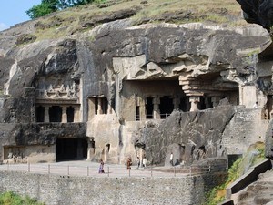 22 Best Places to Visit in Ellora Caves, Things to Do & Sightseeing (2024)