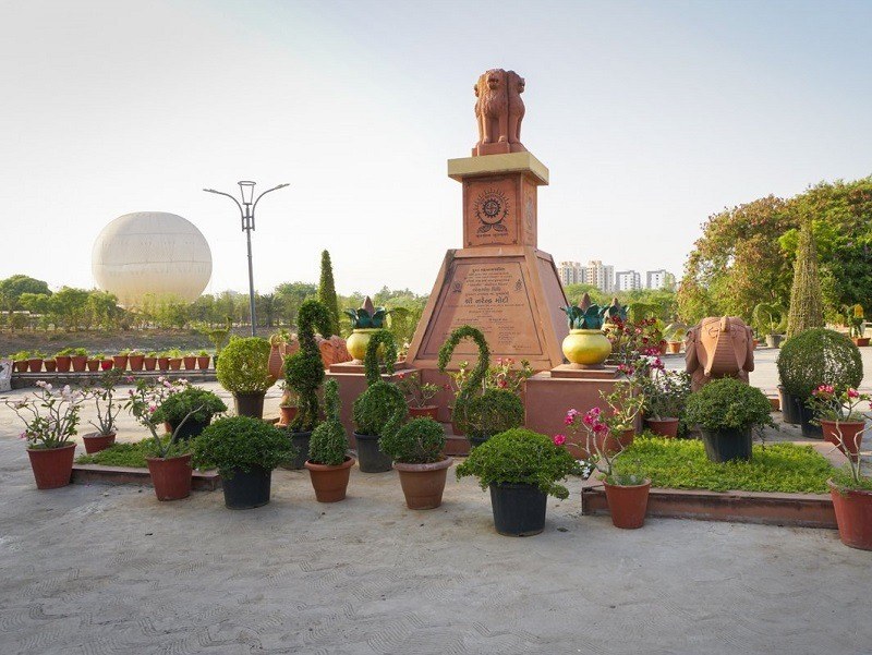 Botanical Garden / Sneh Rashmi Botanical Garden, Surat - Timings, Entry ...