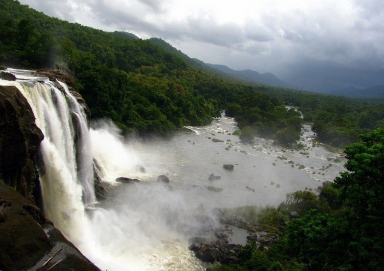 20 Wonderful Places to Visit in Monsoon in India | Trawell.in Blog