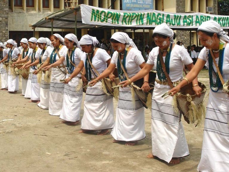 10 Splendid Indian Festivals in April Trawell.in Blog
