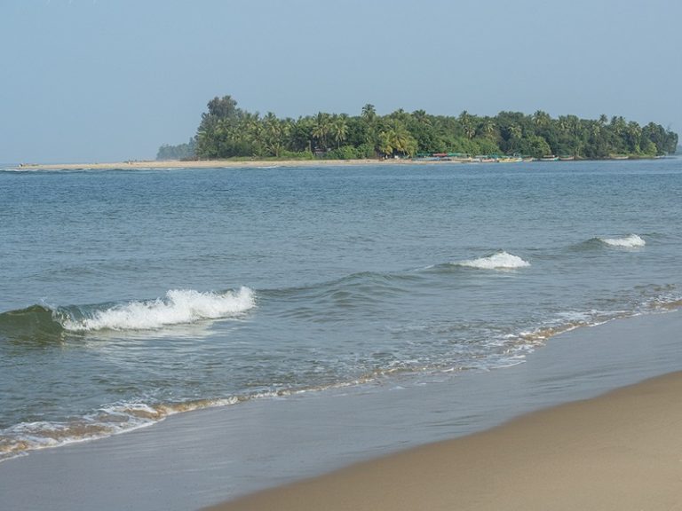 Devbagh_Beach_Main | Trawell Blog