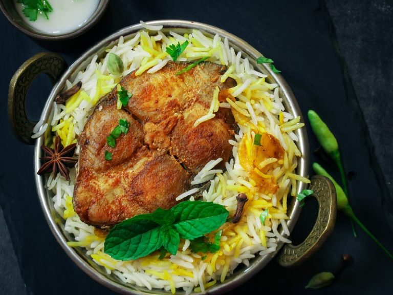 Navayuga_Rstaurant_Main | Trawell.in Blog