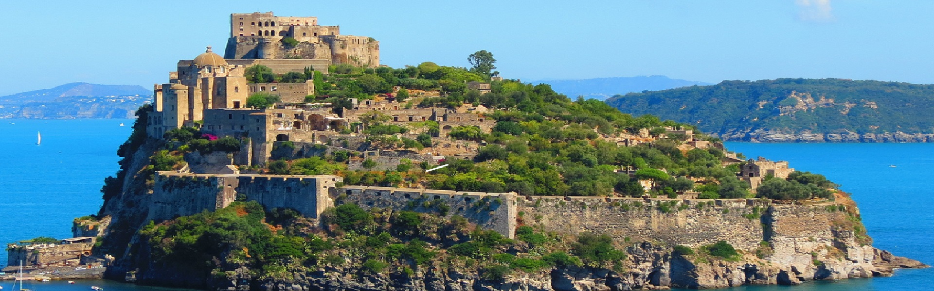 10 Impressive Castles in Italy | Trawell.in Blog