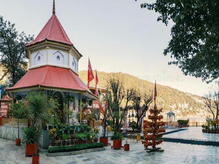 Must-Visit Temples in & around Nainital | Trawell.in Blog