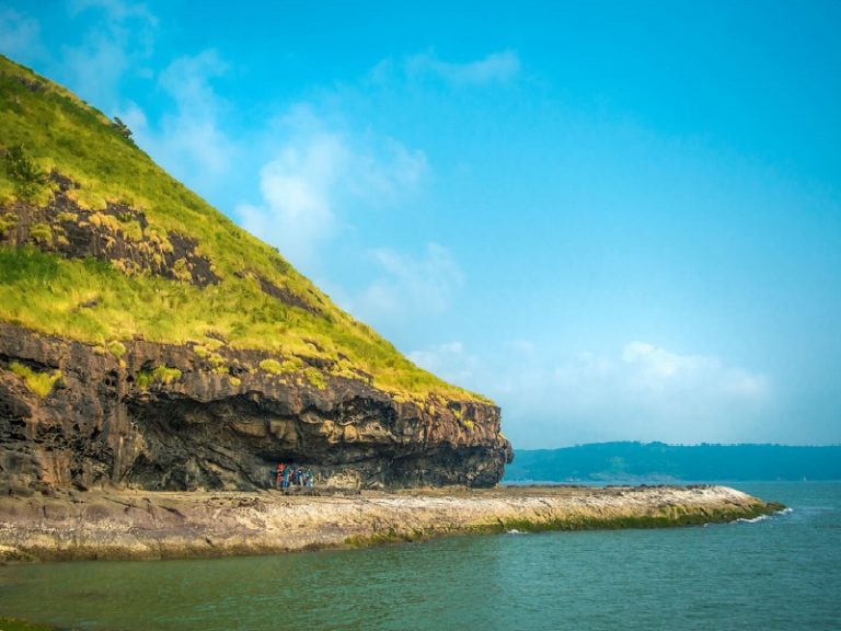 9 Amazing Places to visit near Alibaug for a Short Retreat | Trawell.in ...