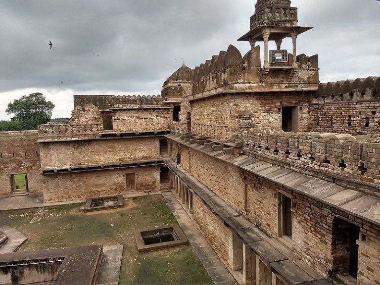 Amazing Forts in Madhya Pradesh | Trawell.in Blog